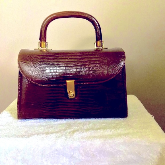 Bellestone | Bags | 95s Bellestone Alligator Handbag Beautiful Vintage ...